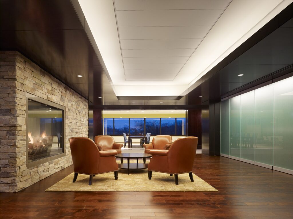 Wintrust Corporate Headquarters - Valenti